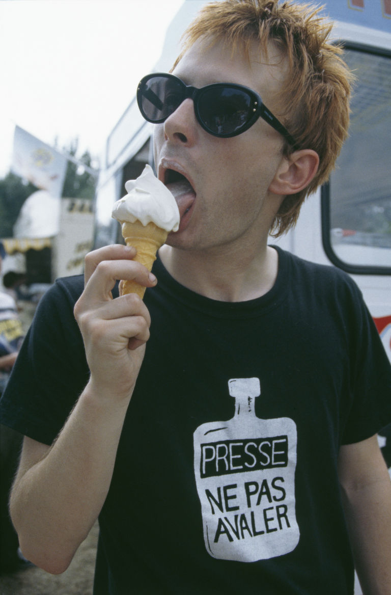 What's your favorite picture of thom? Here's Mine : r/radiohead