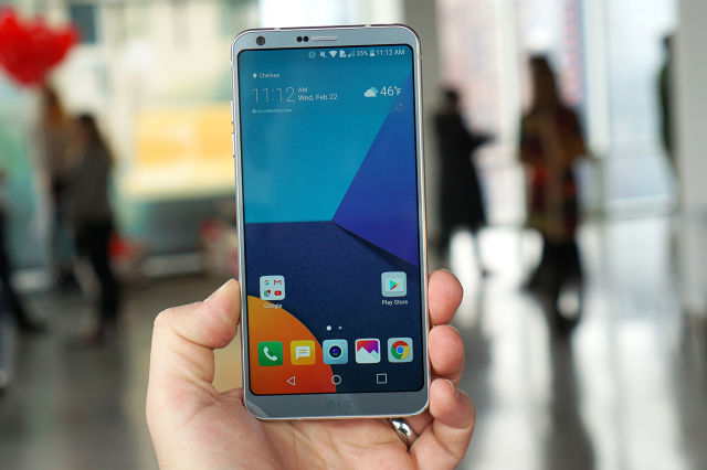 Hottest Phones and Tech from MWC